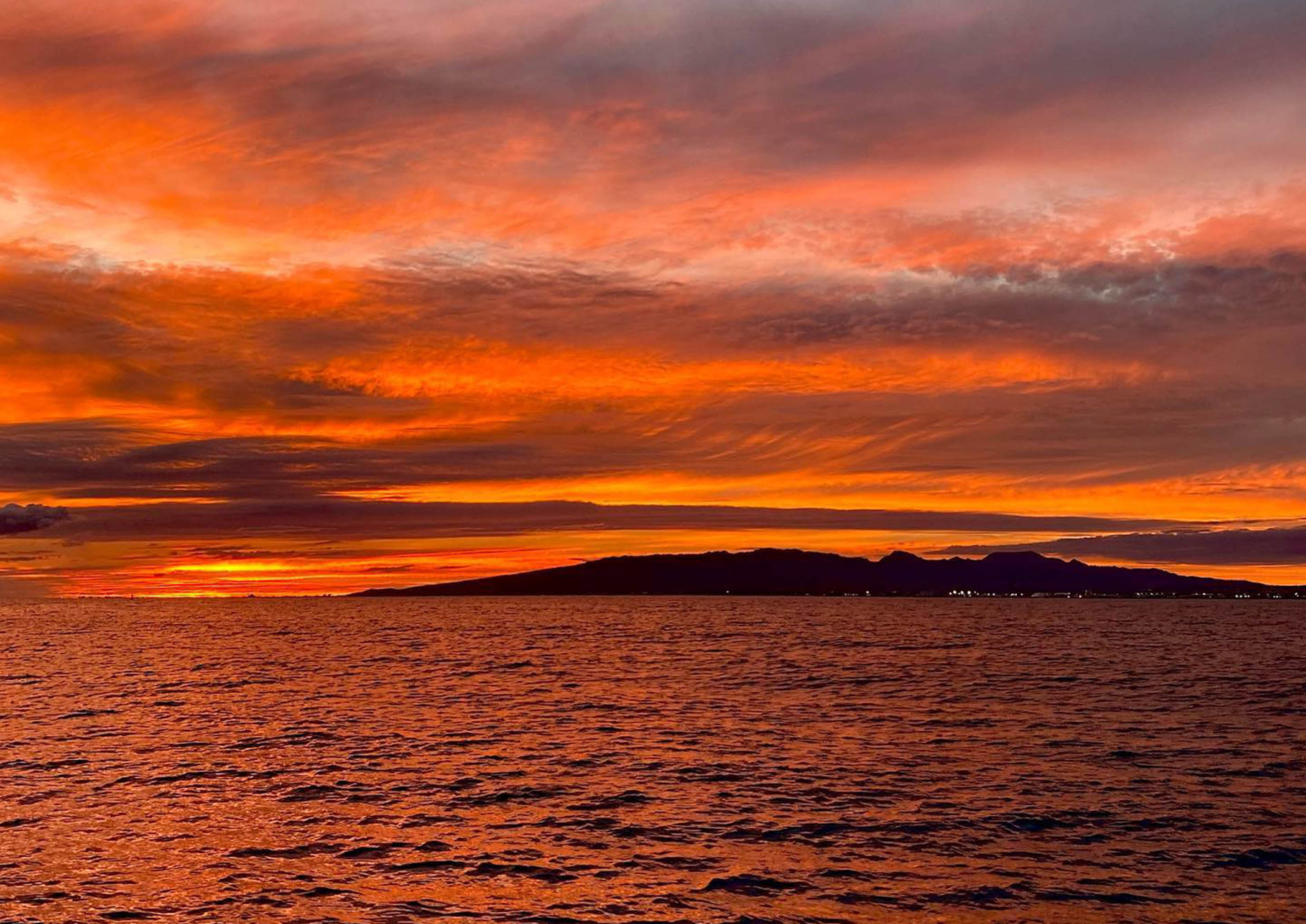 Traditional Sunset Sailing Canoe Experience | Best Sunset Oahu