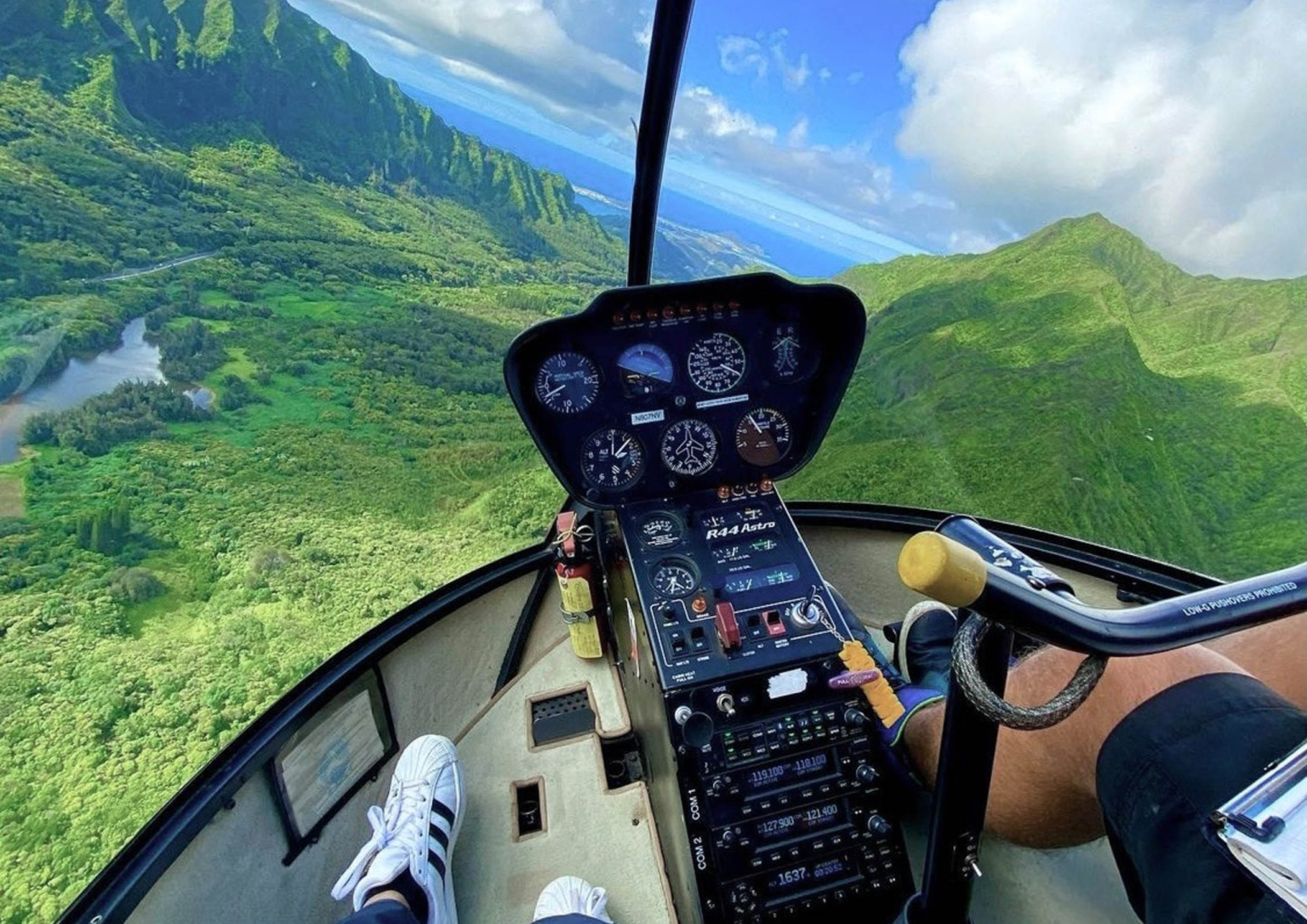 Royal Crown Helicopter Tour Of O'ahu | Best Helicopter On Oahu